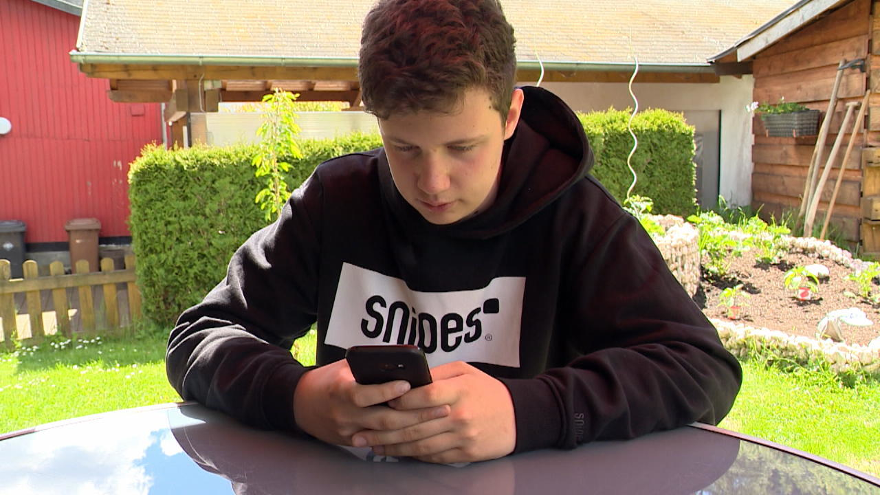 Pornodreh im Schulbus - Pornodreh im Bus: Schüler finden Film abstoßend ...
