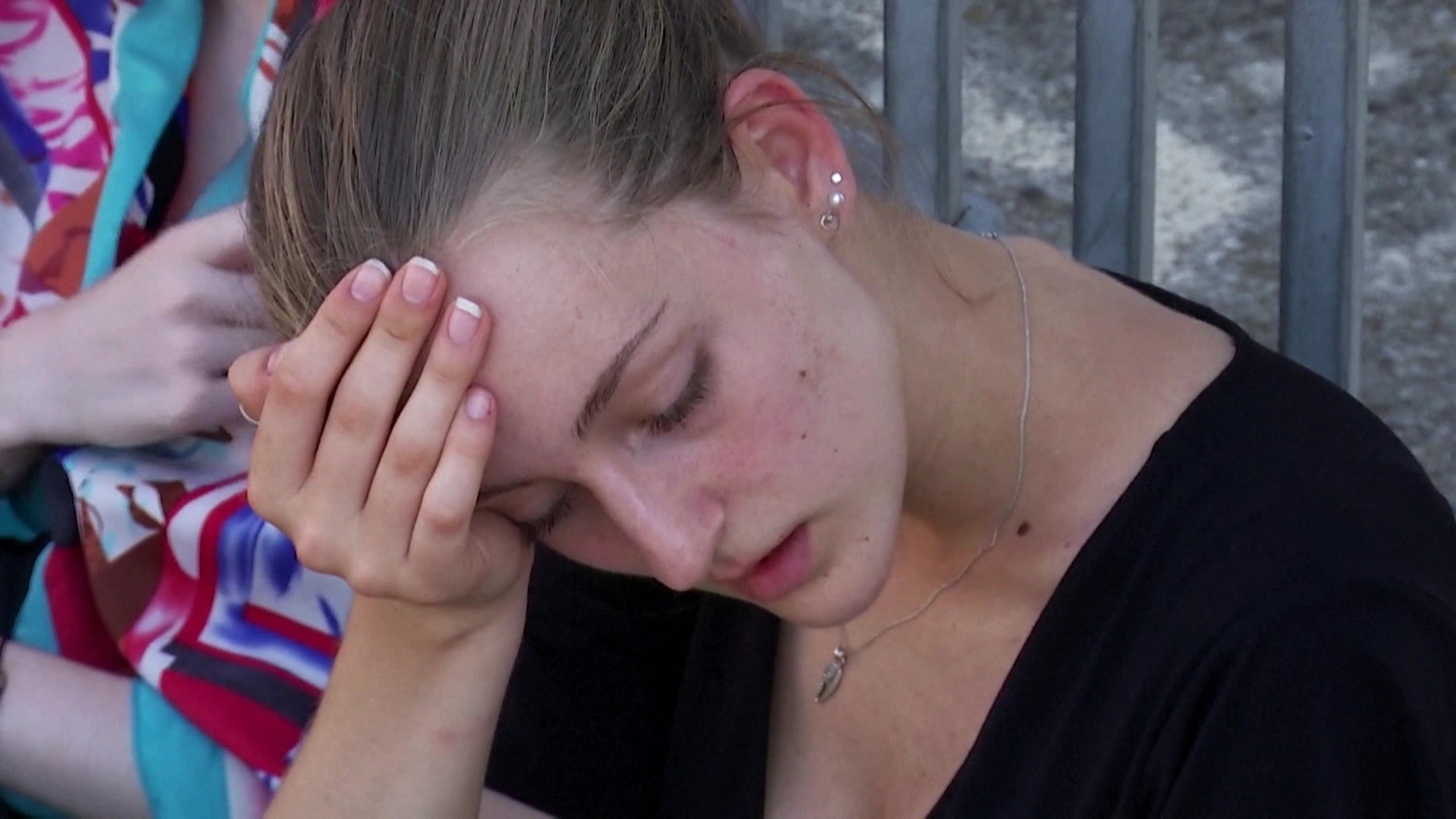 Schwitzen bis der Arzt kommt - Hohe Luftfeuchtigkeit! Darum macht Schwüle schlapp | Video ...