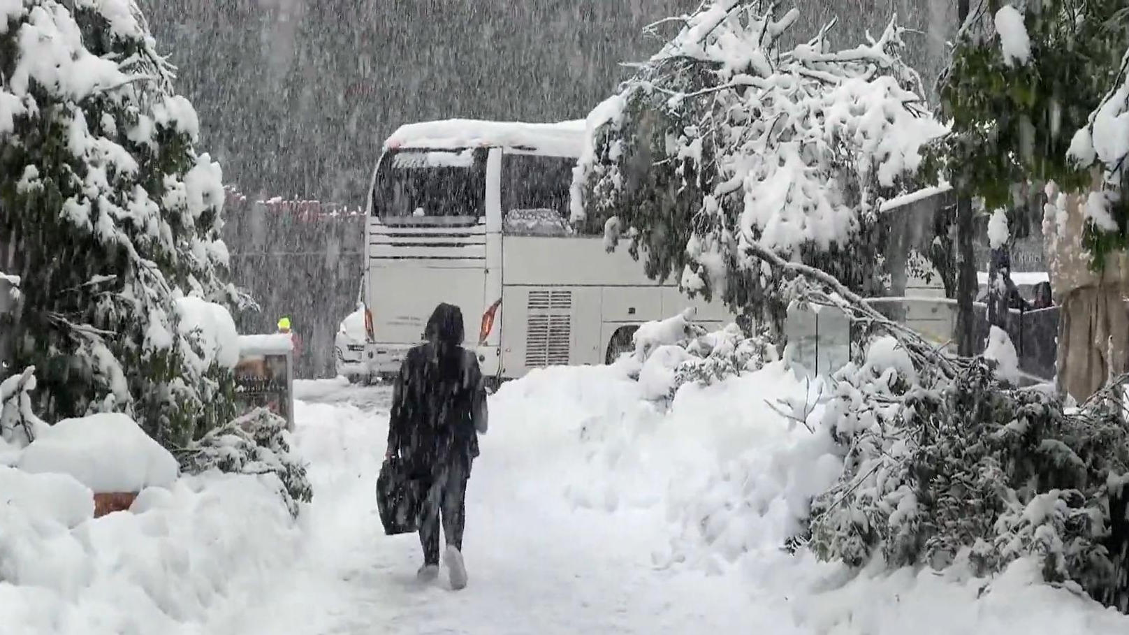 Winter im März nistet sich ein: Wie lange bleiben Regen, Schnee, Glätte und Frost in Deutschland ...